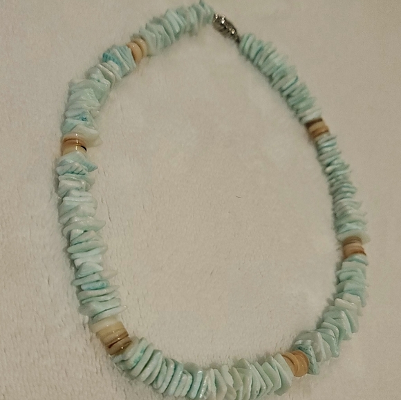 self made | Jewelry | Puka Shell Necklace Choker | Poshmark